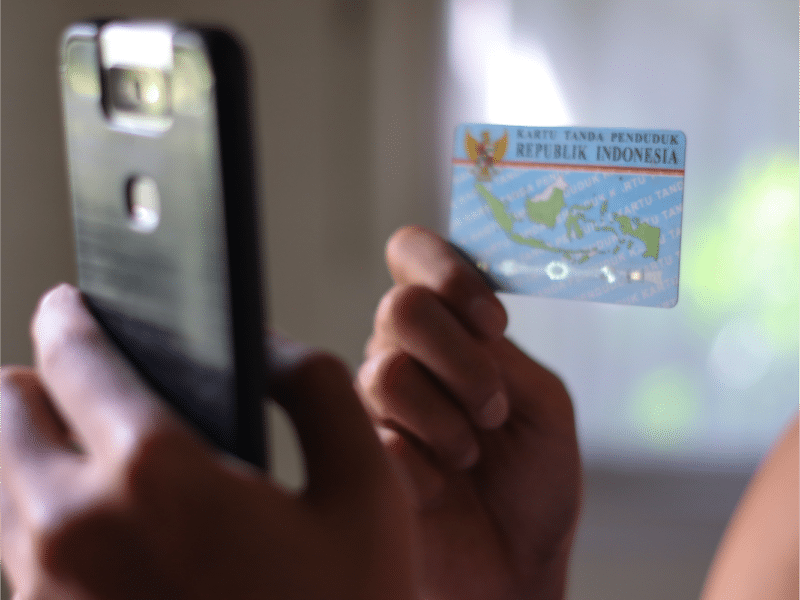 iProov Biometric Solutions Suite - Authentication | iProov iProov Biometric Solutions Suite - Authentication | iProov